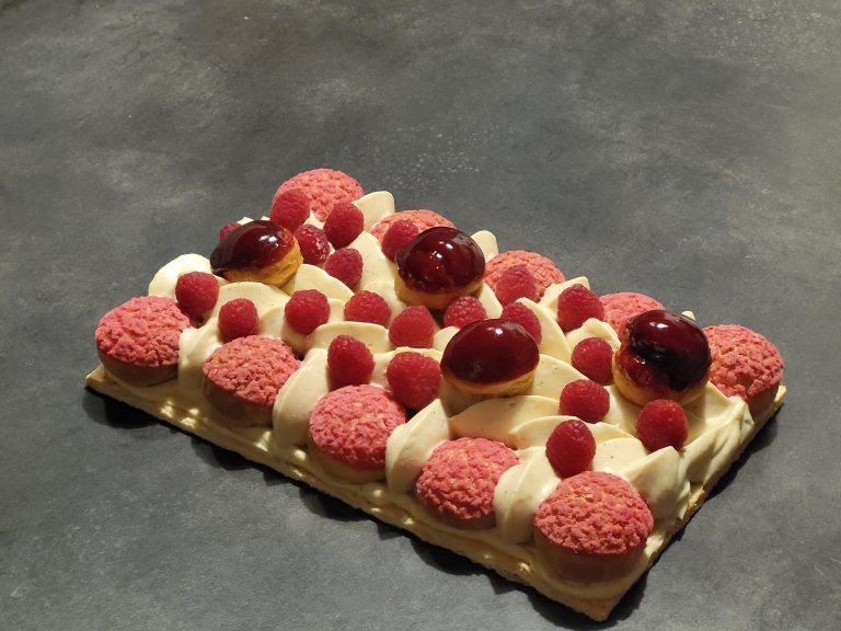 Recette du Saint-HO à la framboise | Choux Choux | patisseriedesaison.fr